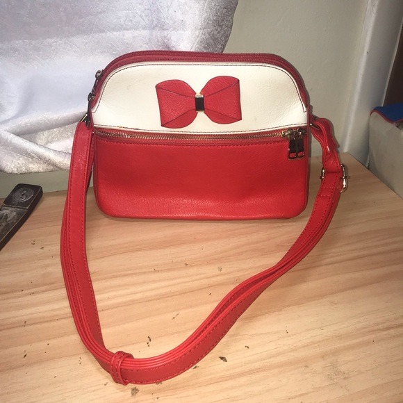 Bags | Cute Red And White Purse | Poshmark